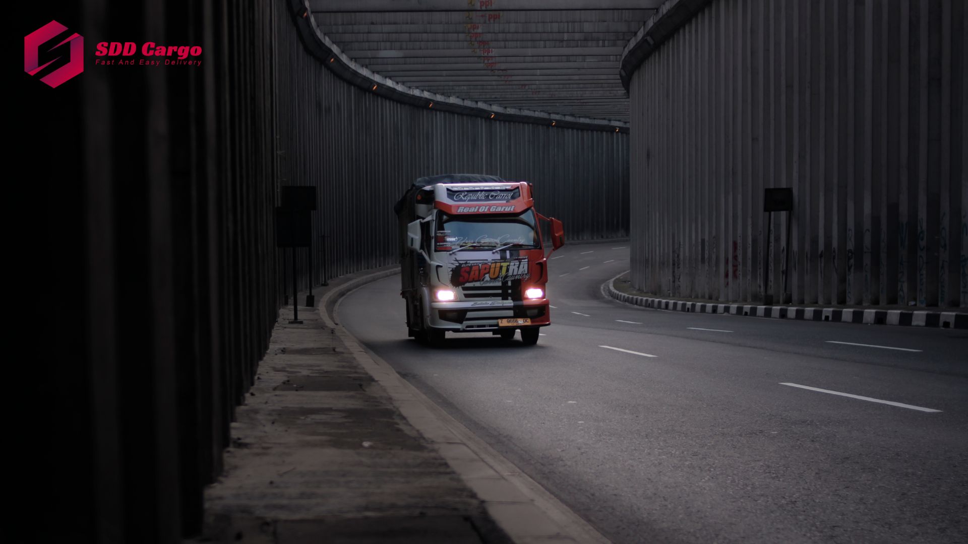 Sewa Truk Luar Kota - sdd-cargo.com